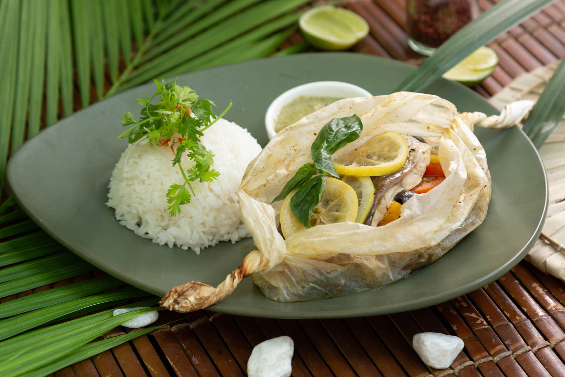 Dining - Koh Apikjun Resort (កោះអភិជន រីសត)